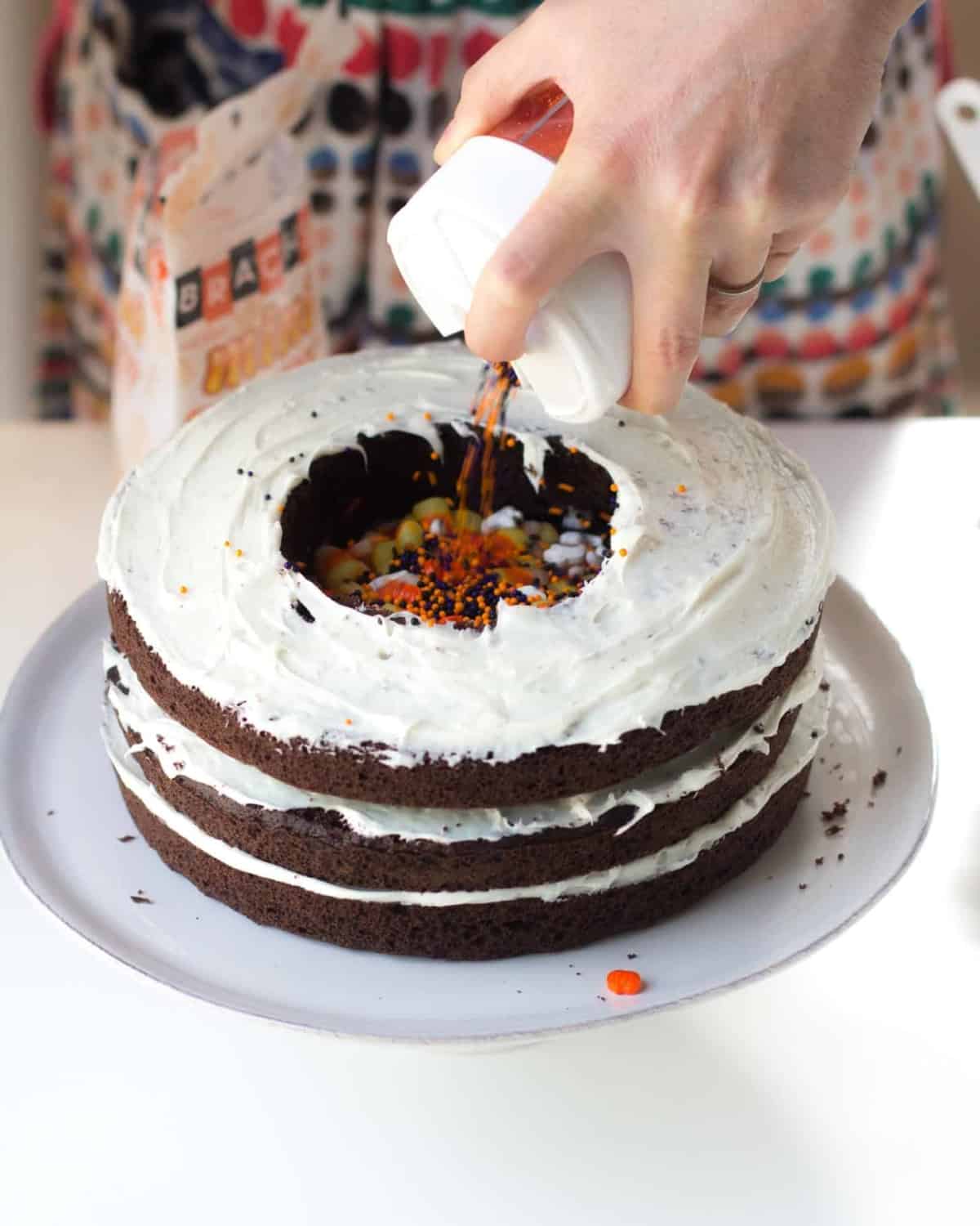 How to Make a Piñata Cake