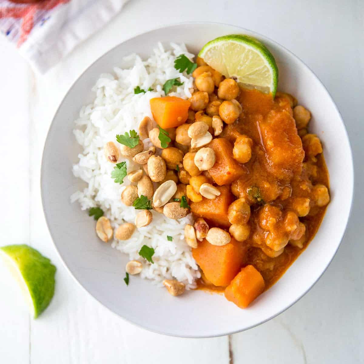 200+ Easy Main Dish Recipes You'll Love - Inquiring Chef