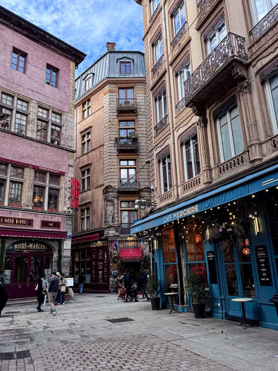 A Local’s Guide to Lyon: Where to Stay, Explore, and Eat in 2026